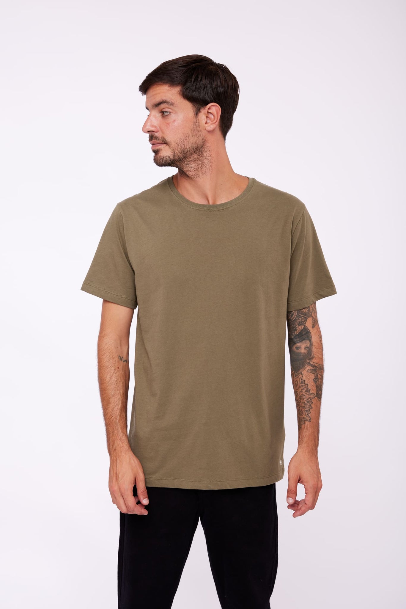 Polo para Hombre DUNKELVOLK BASIC SIMPLE TEE KLM – CoolBrandsPeru